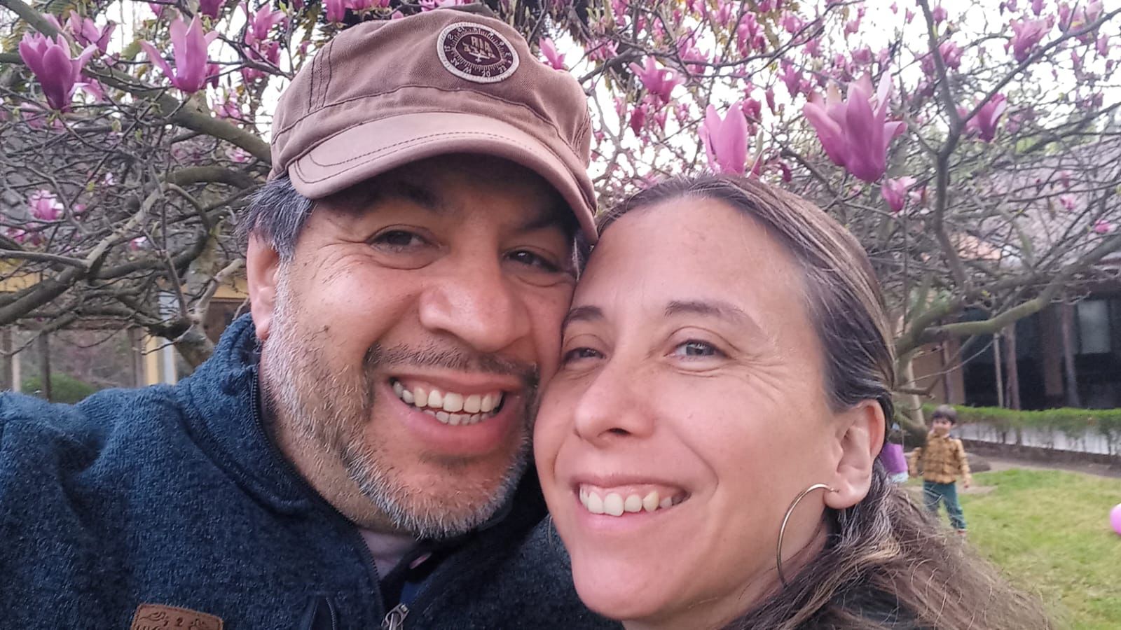 Acoger también es criar: Elsa, Alejandro y la niña que cambió sus vidas ...