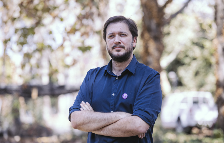 Sebastián Bowen: 100 personas se campamentizan al día en Chile - Hogar ...